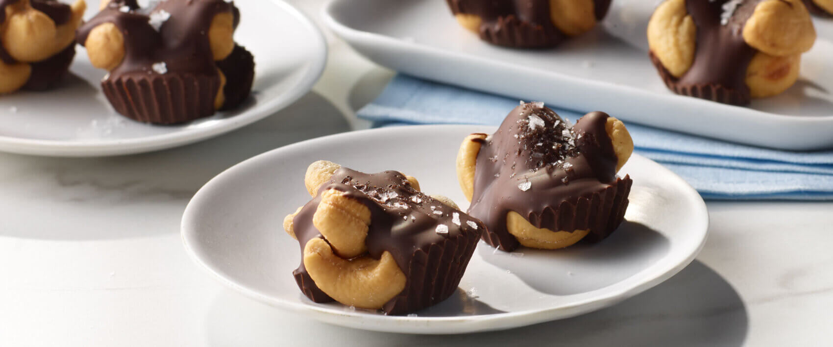 Chocolate Cashew Clusters — PLANTERS® Brand